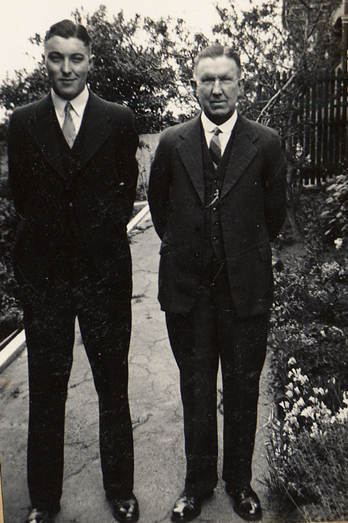 Chart 10052 Photographs